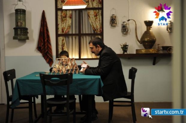 Firar Firar 17. Bölüm Fotoğrafları - Dizi Fotoğrafları | Star TV