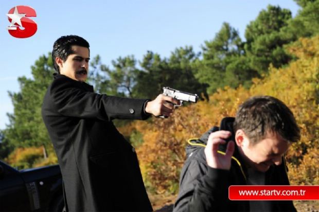 Firar Firar 13. Bölüm Fotoğrafları - Dizi Fotoğrafları | Star TV