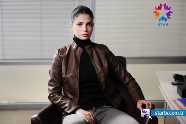 Firar Firar 22. Bölüm Fotoğrafları - Dizi Fotoğrafları | Star TV